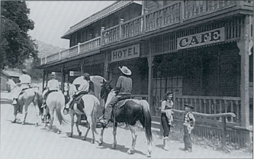 The World’s Most Famous Movie Ranch: The Story of Ray “Crash” Corrigan ...